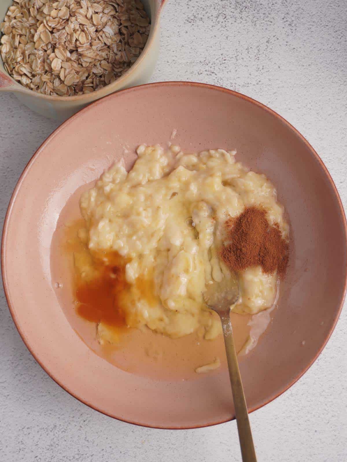Scrambled Oats: A 10-Minute Protein-Packed Breakfast — Maria Lucey Dietitian